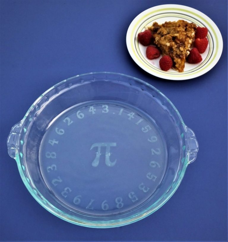 Make This Pi Pie Plate for Pi Day ⋆ Geek Family Life
